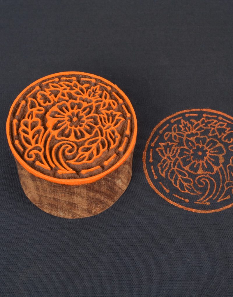 Adorable Colouricious Wooden Blocks Round Floral Designs 553 ...